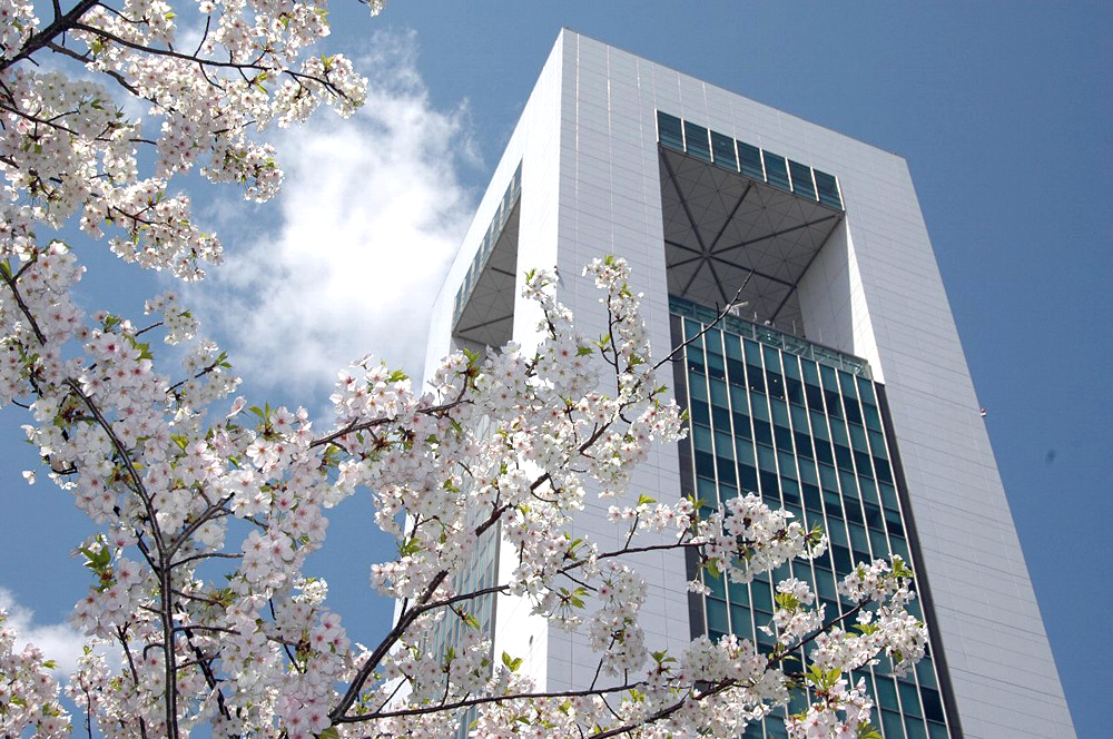 Yokkaichi Port Building｜Cruise Yokkaichi | Yokkaichi Port, a port of ...